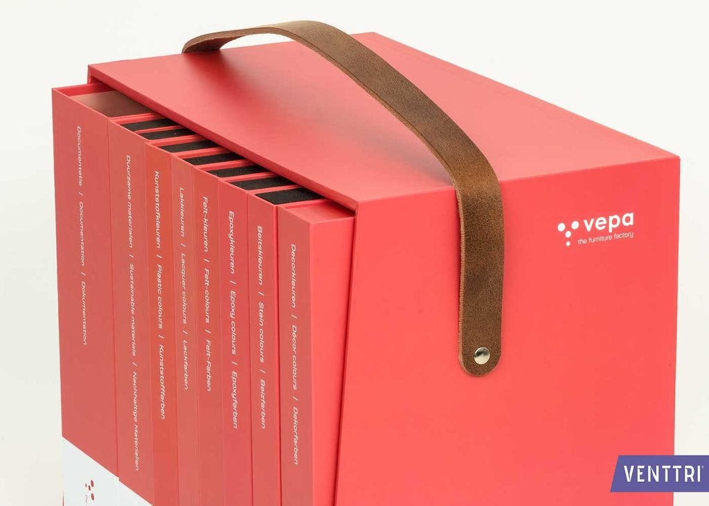 Portable folder holder - Venttri